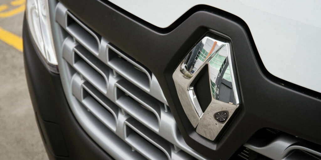 FRONT logo badge COVER for RENAULT MASTER 2015-2019 in CARBON EFFECT ...