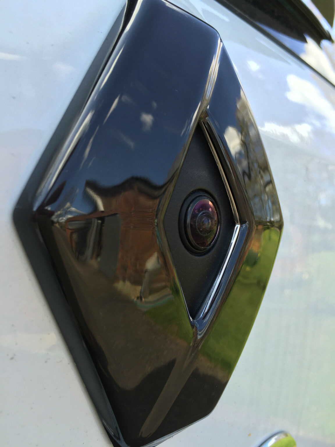 REAR BLACK logo COVER for Renault Clio 4 (CAR MODELS WITH REAR CAMERA ...